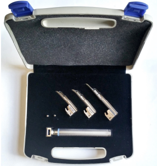 Laryngoscope Paediatric with 3 MILLER blades - MOCC