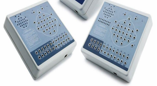 EEG Brain Mapping machine - MOCC